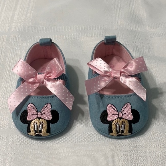 Disney | Shoes | Disney Minnie Mouse Baby Shoes Light Denim Pink 69 ...